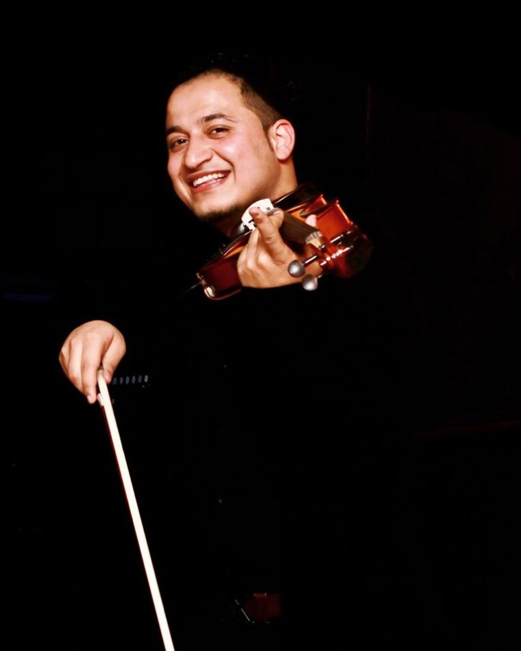 Mohammad Masood Known As "Sultan Masood Violinist " - Talentsofworld ...