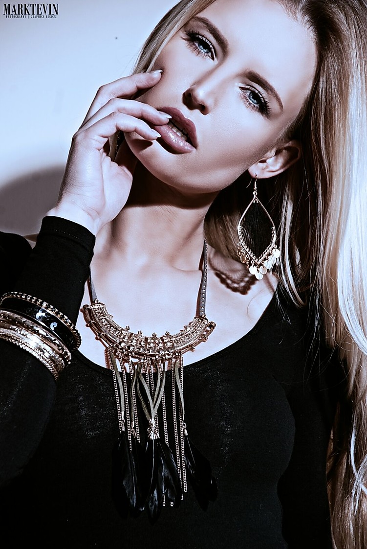 Cynthia Cremer : Dutch Model - Talentsofworld Articles