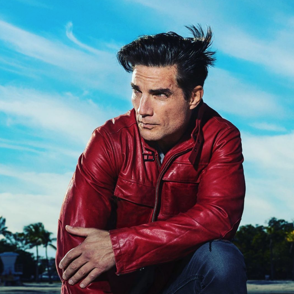 Víctor González : Actor Known for Niñas mal – Talentsofworld Articles