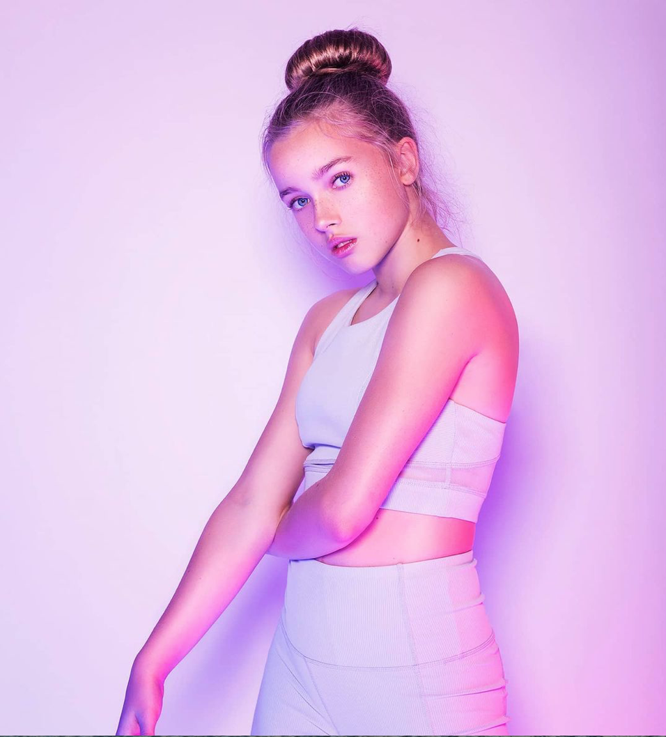 Emilia Danielle : Model And Actress - Talentsofworld Articles