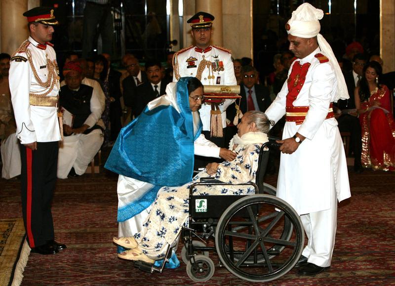 Do You Know Who Was The First Female Playback Singer In Hindi Film ...