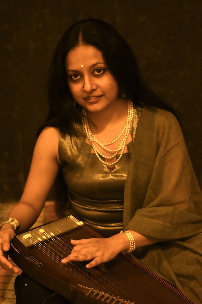 Ronkini Gupta – An Indian playback singer. – Talentsofworld Articles