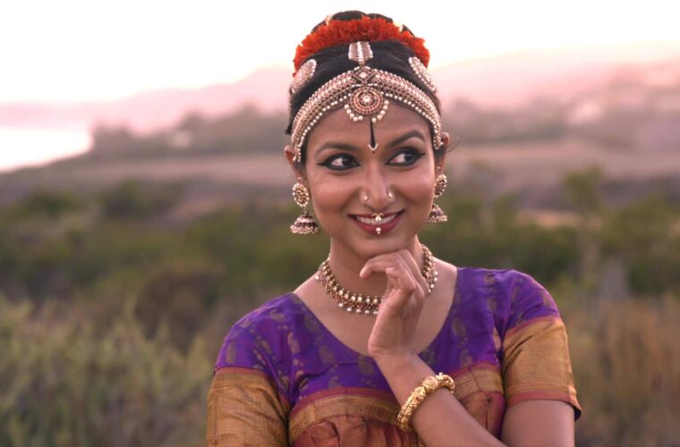 SuVi - An Indian Singer With Sri Lankan Roots. - Talentsofworld Articles