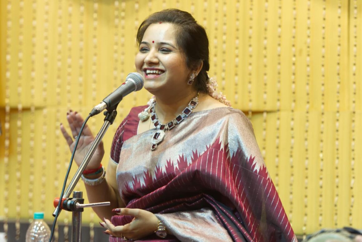 Mahathi - A Carnatic Musician And Playback Singer. - Talentsofworld ...