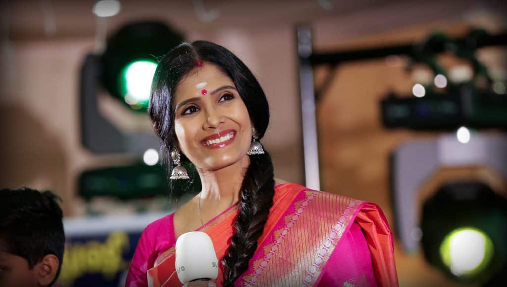 Anuradha Sriram - An Indian Carnatic And Playback Singer And Child ...