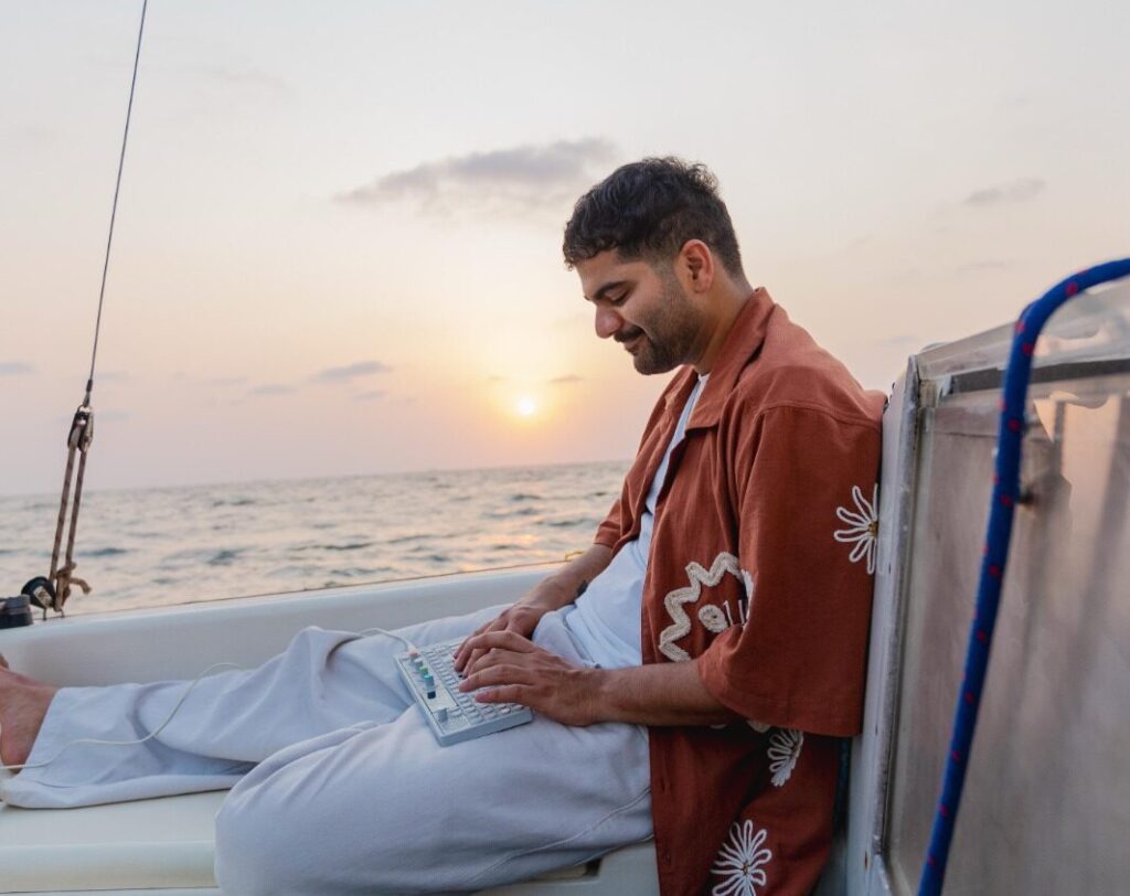 Kit Connor And Rachel Zegler Headline Broadway ‘Romeo And Juliet ...